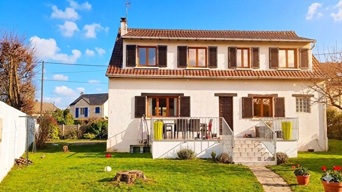 La Borde, Montesson - Maison 7 pièces à louer