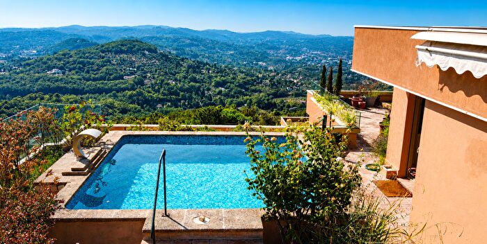 Appartement 5 pièces à vendre - Grasse, Magagnosc, Saint-Mathieu
