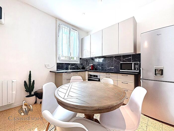 Appartement à vendre - Cannes, Petit Juas - 5 pièces - 4 chambres