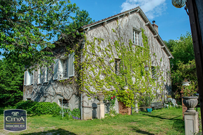 Bourges, Centre-ville, Charlet, Lahitolle, Pignoux, Sembat - Maison 5 pièces à vendre