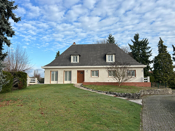 Maison à vendre - Jargeau - 6 pièces - 4 chambres