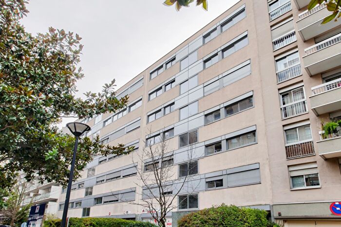 Maison à vendre - Courbevoie, Hôtel de ville - 3 pièces