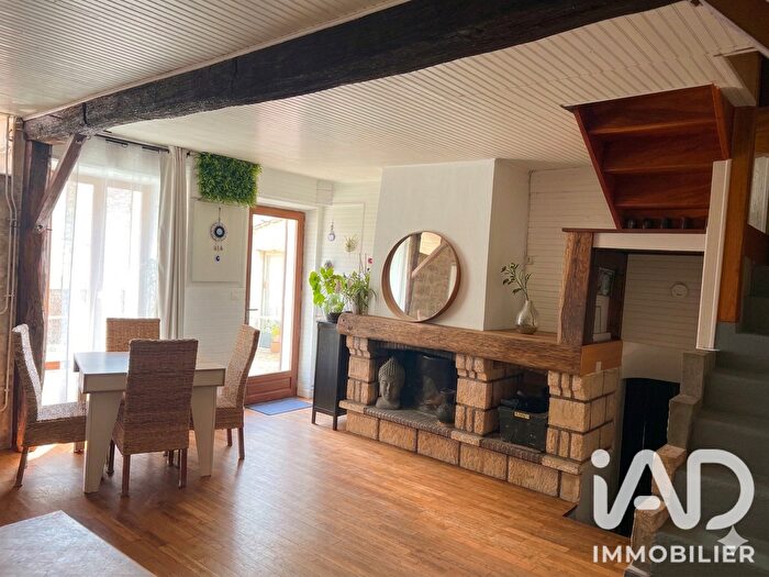Montigny-sur-Loing : Maison 3 pièces à vendre