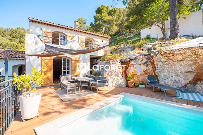 Carnoux-en-Provence - Maison 5 pièces à vendre