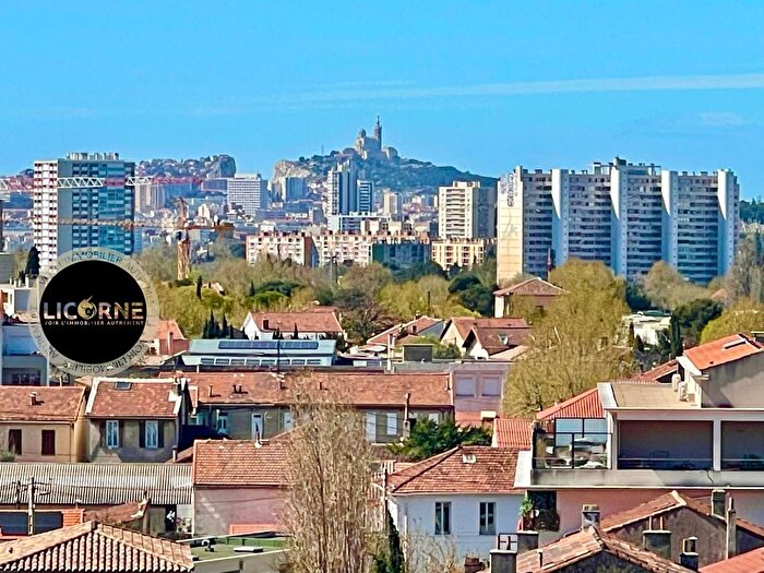 Appartement à vendre - Marseille e , Saint-Marcel - 4 pièces - 2 chambres