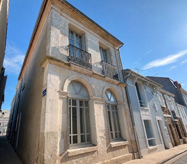 Maison 7 pièces à vendre - Les Sables-d'Olonne, Passage, Remblai, Ile Penotte, Notre-Dame