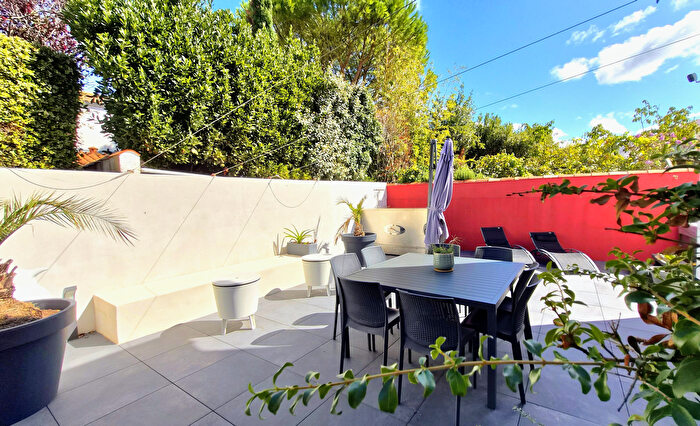 La Rochelle, Lafond, Beauregard, Prieuré : Maison 5 pièces à vendre