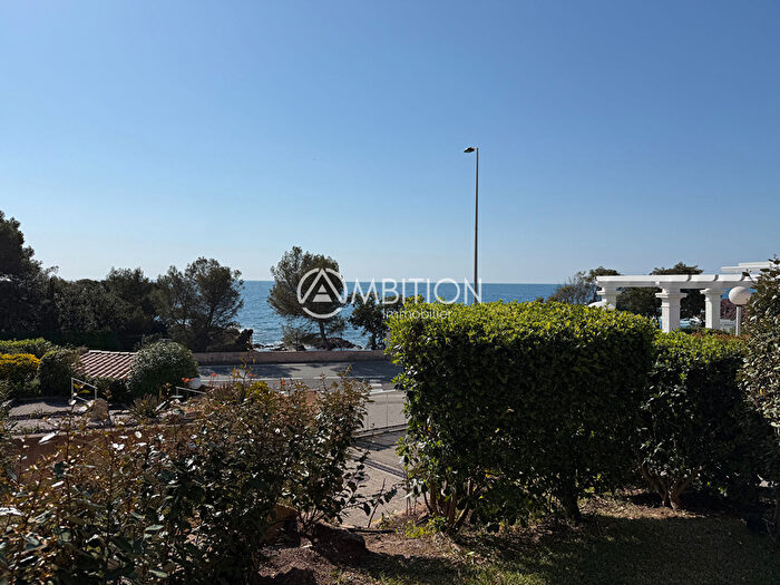 Appartement à vendre - Saint-Raphaël, Agay - 2 pièces - 1 chambre