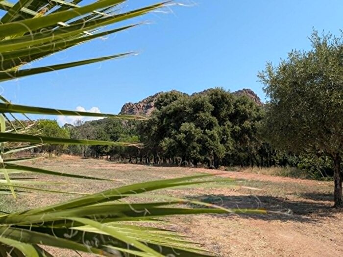 Roquebrune-sur-Argens, Village - Maison 4 pièces à vendre
