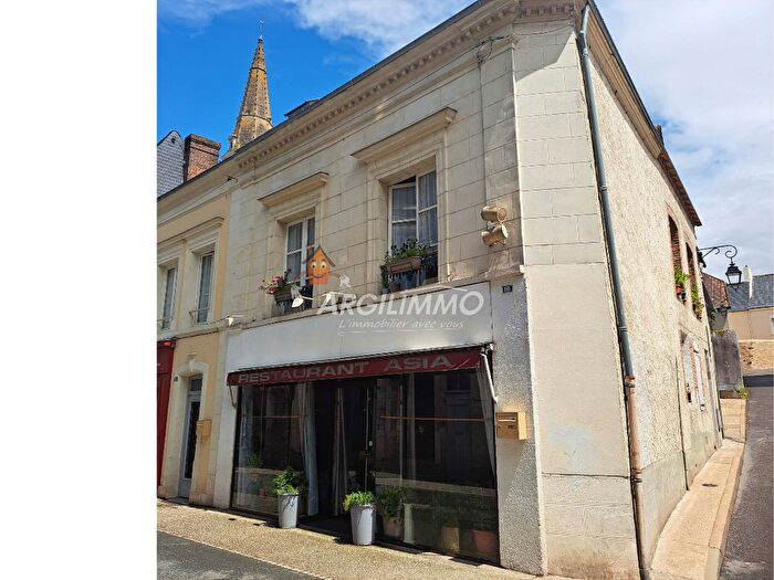 Maison à vendre - Saint-Calais - 7 pièces - 4 chambres