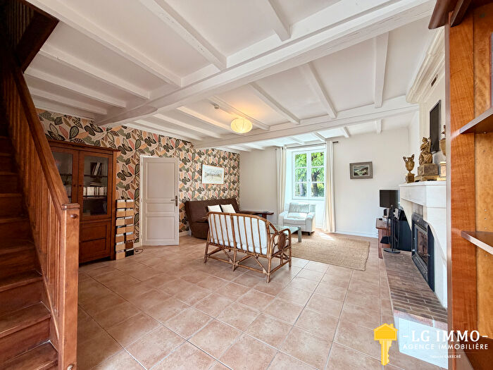 Saint-Romain-sur-Gironde - Maison 4 pièces à vendre