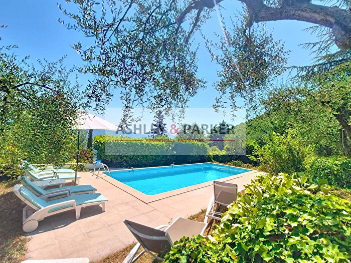 Maison à vendre - Le Broc - 7 pièces - 5 chambres