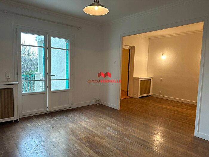 Appartement à louer - Epinettes, Issy-les-Moulineaux - 4 pièces - 2 chambres