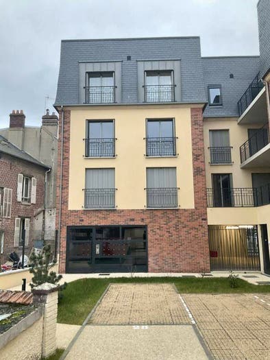 Centre, Margny-lès-Compiègne : Appartement 1 pièce à louer