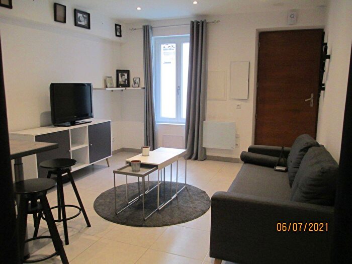 Maison 3 pièces à louer à Centre, Revel