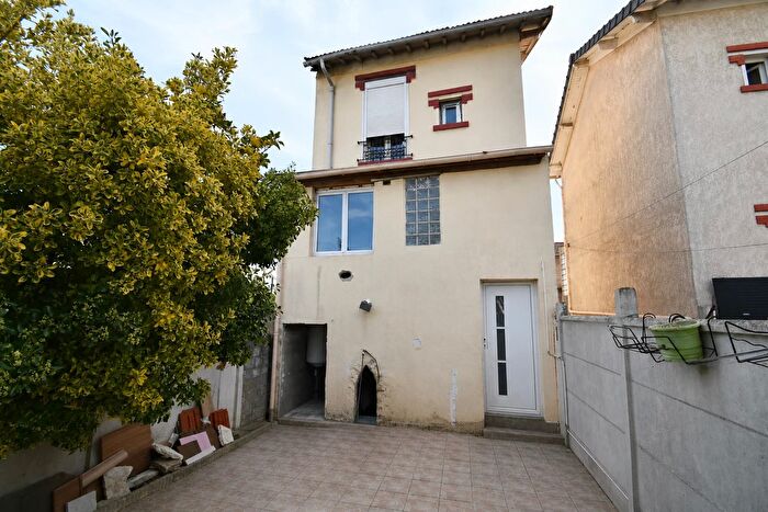 Maison 4 pièces à Les Pavillons-sous-Bois, Centre-ville, Basoche, à vendre
