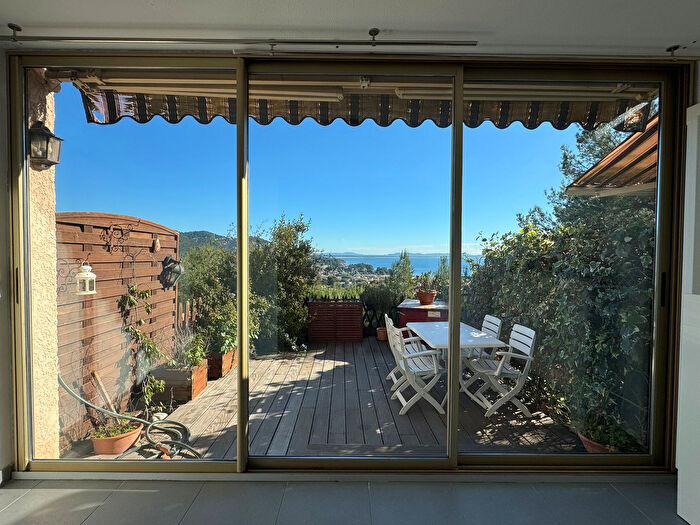 Appartement à vendre - Carqueiranne - 1 pièce