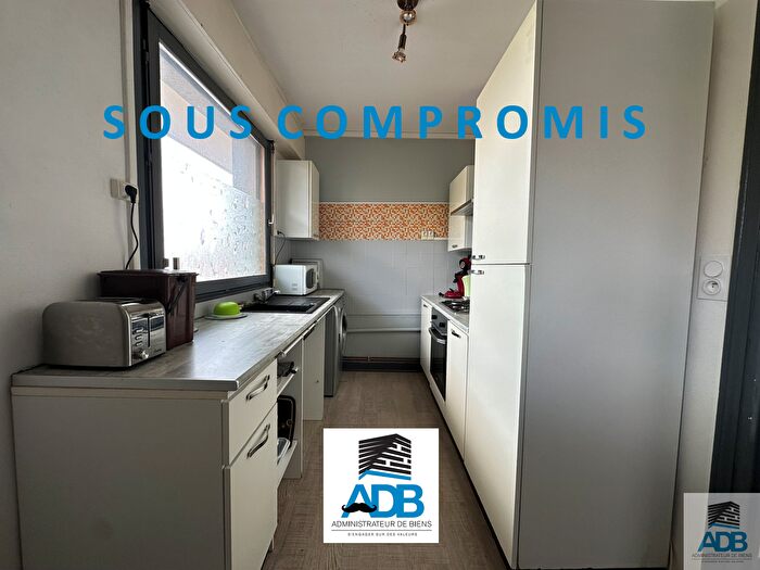 Appartement à vendre - Roanne, Mayollet - 1 pièce - 1 chambre