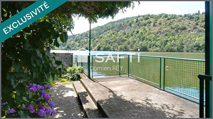 Maison à vendre - Saint-Paul-en-Cornillon - 7 pièces - 4 chambres