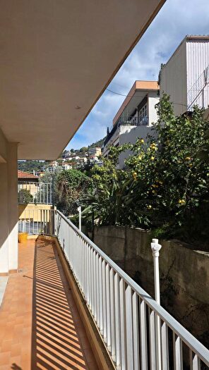 Appartement à louer - Nice - 4 pièces