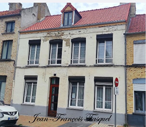 Maison à vendre - Saint-Omer, Centre historique - 6 pièces - 5 chambres
