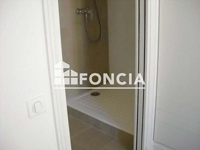 Appartement à louer - La Balance-Palais des Papes, Avignon - 2 pièces - 1 chambre