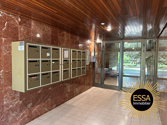 Appartement à vendre - Vélizy-Villacoublay, Le Mail - 4 pièces - 3 chambres