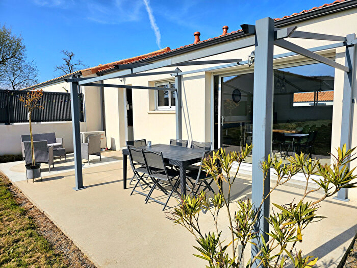 Maison à vendre - Tiffauges - 4 pièces - 2 chambres