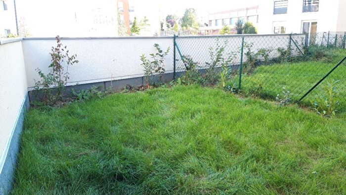 Appartement à louer - Montconseil, Corbeil-Essonnes - 1 pièce