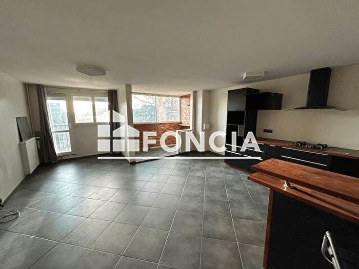 Appartement à louer - Trois Moulins, Melun - 3 pièces - 2 chambres