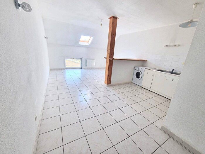 Appartement 1 pièce à louer - Crémieu