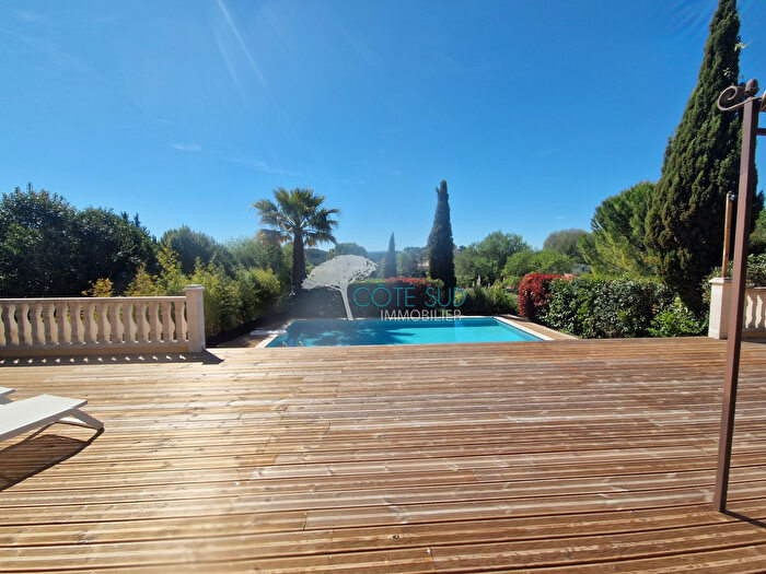 Maison 6 pièces à vendre - Saint-Antonin-du-Var