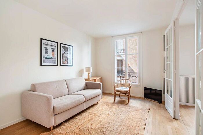 Notre Dame des Champs, Paris 6ème arrondissement : Appartement 3 pièces à louer