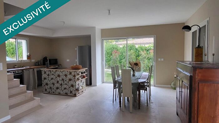 Maison à vendre - Fontienne - 4 pièces - 3 chambres