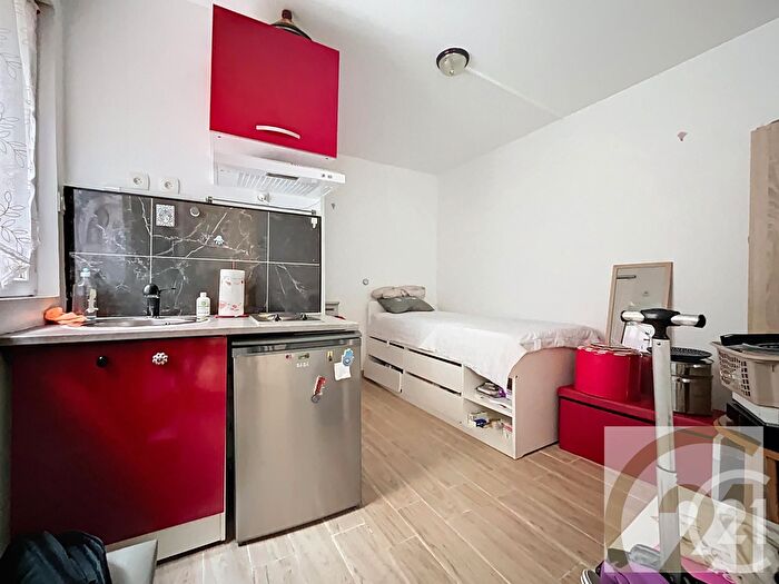 Appartement à vendre - Paris e  - 1 pièce