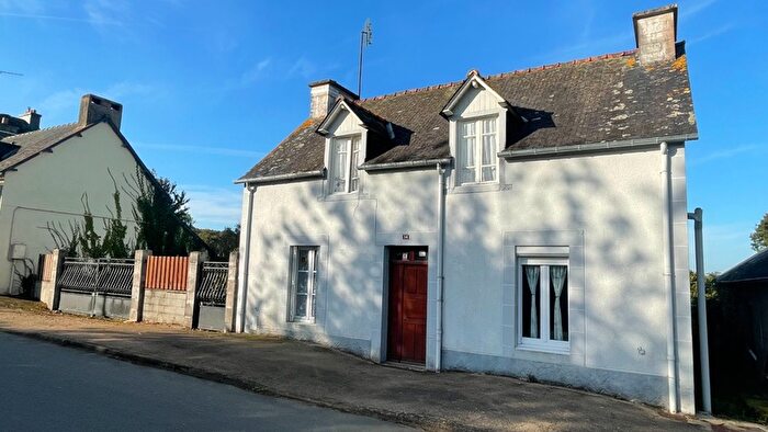 Maison à vendre - Saint-Gelven - 5 pièces - 2 chambres