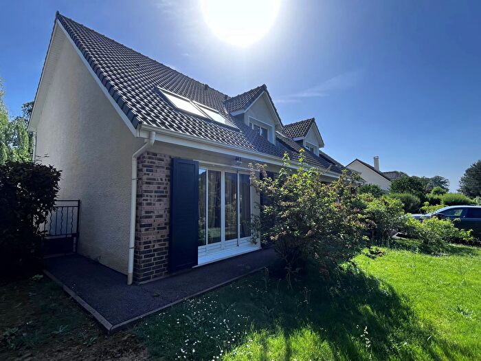Voisins-le-Bretonneux - Maison 7 pièces à vendre