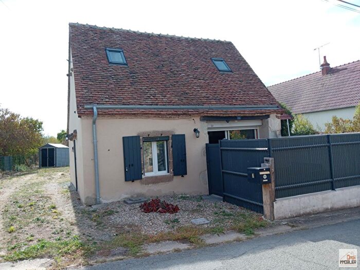 Maison 2 pièces à vendre à Châteaumeillant