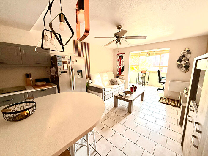 Appartement à vendre - Fréjus, Centre-ville - 3 pièces - 2 chambres