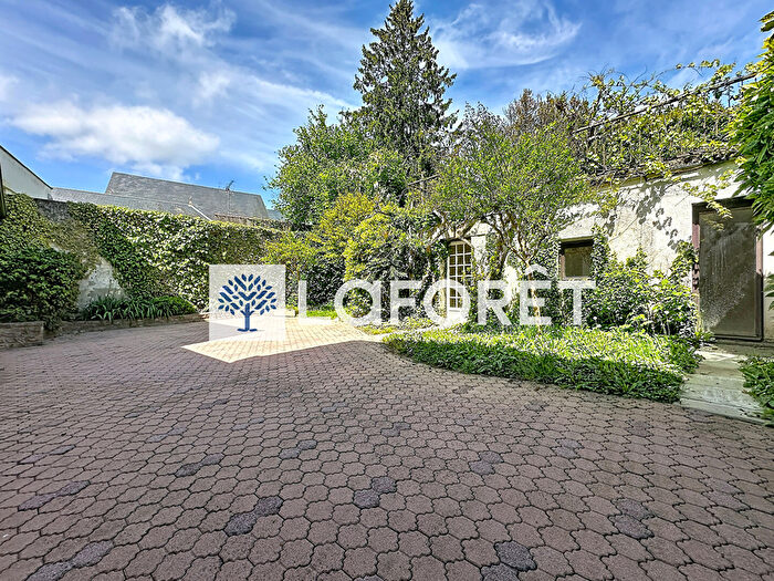 Maison 8 pièces à vendre à La Châtaigneraie