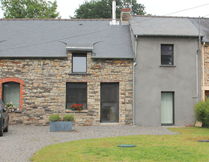 Maison à louer - Saint-Senoux - 5 pièces - 4 chambres