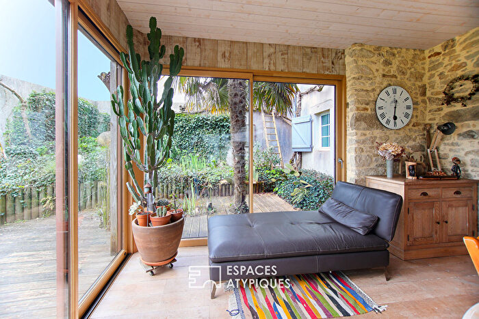 Maison à vendre - Beaurepaire - 6 pièces - 4 chambres