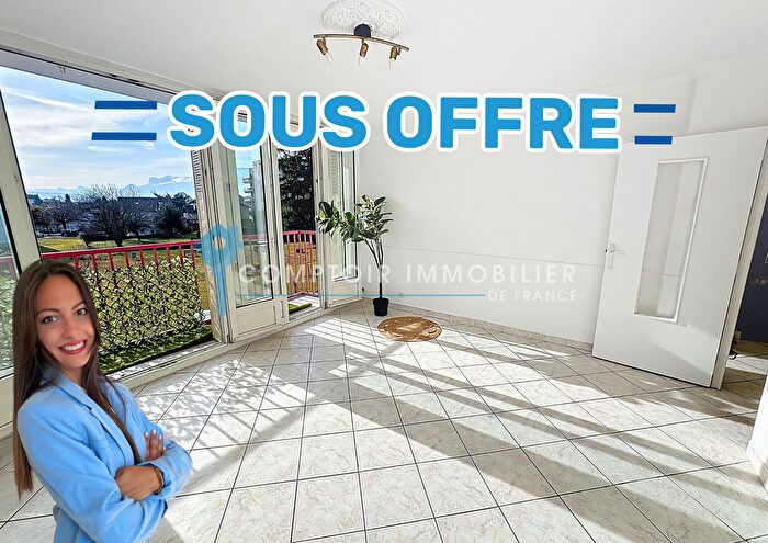 Appartement à vendre - Saint-Martin-dHères - 4 pièces - 3 chambres