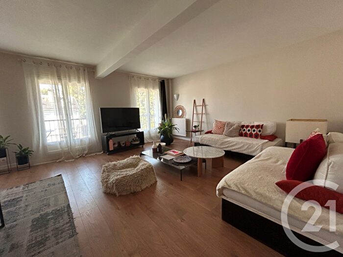 Fontainebleau, Constance, Fleury - Appartement 4 pièces à louer