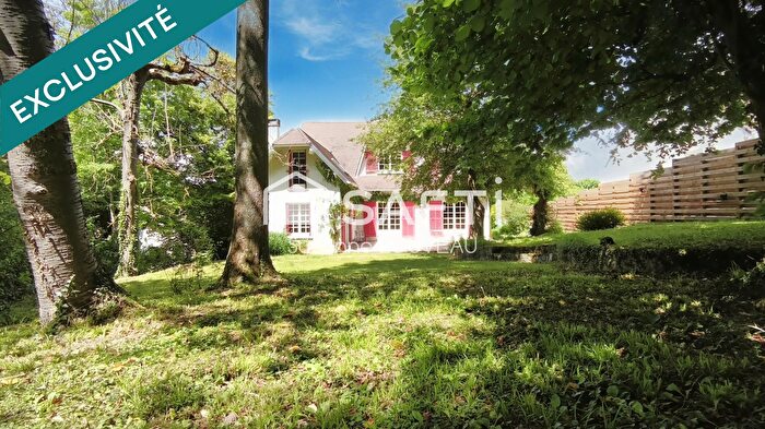 L'Étang-la-Ville - Maison 9 pièces à vendre