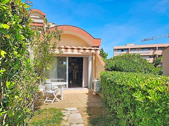 Appartement 2 pièces à Antibes, Rastines, Super Antibes, Laval, La Fontonne, à vendre