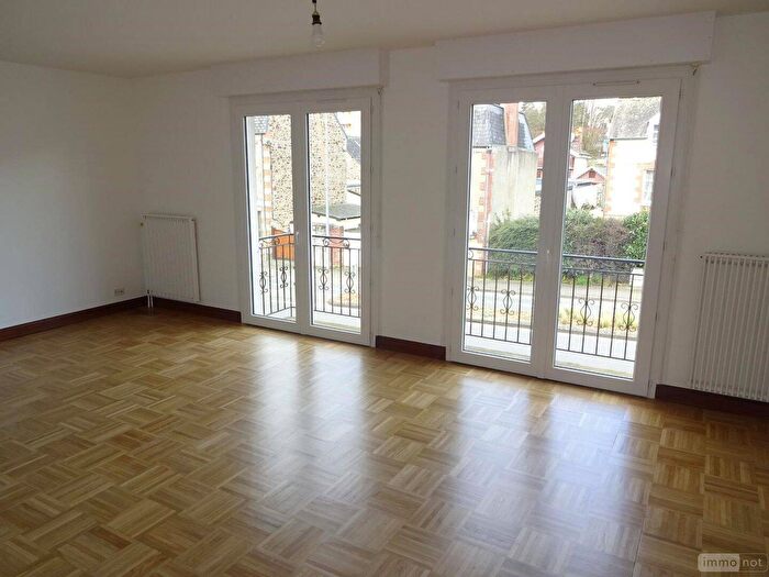 Appartement à louer - Cotterets, Fougères - 4 pièces - 3 chambres