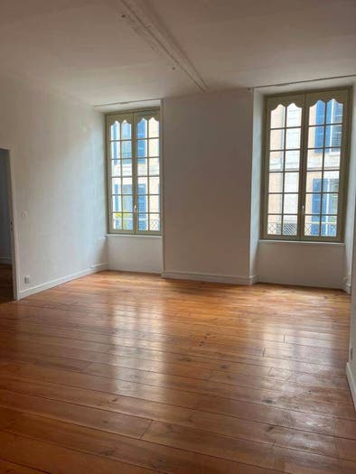 Appartement 3 pièces à Centre Ville, Pau, à louer