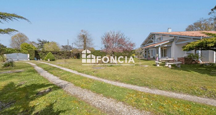 Maison à vendre - Blanquefort, Caychac - 6 pièces - 5 chambres