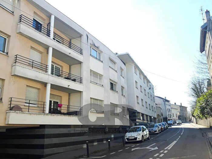 Appartement à louer - Nancy, Poincaré, Foch, Anatole France, Croix de Bourgogne - 1 pièce